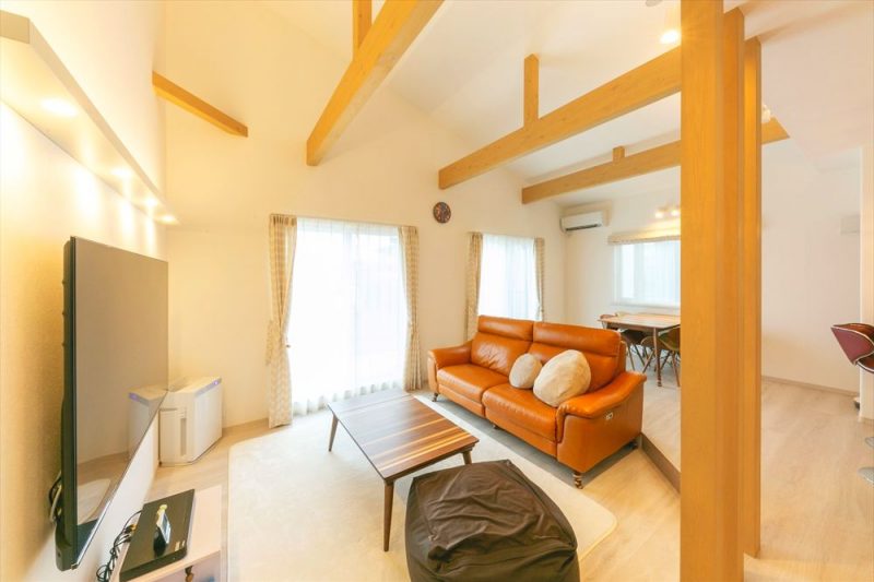 広いリビングがある憧れの平屋｜LDK20～30畳の間取り事例や広く見せるコツを紹介 - 茨城・栃木で注文住宅・リフォームなら感動ハウス